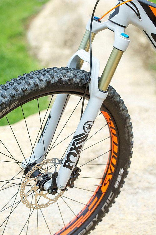 15-Fox 32 Float Performance 120mm